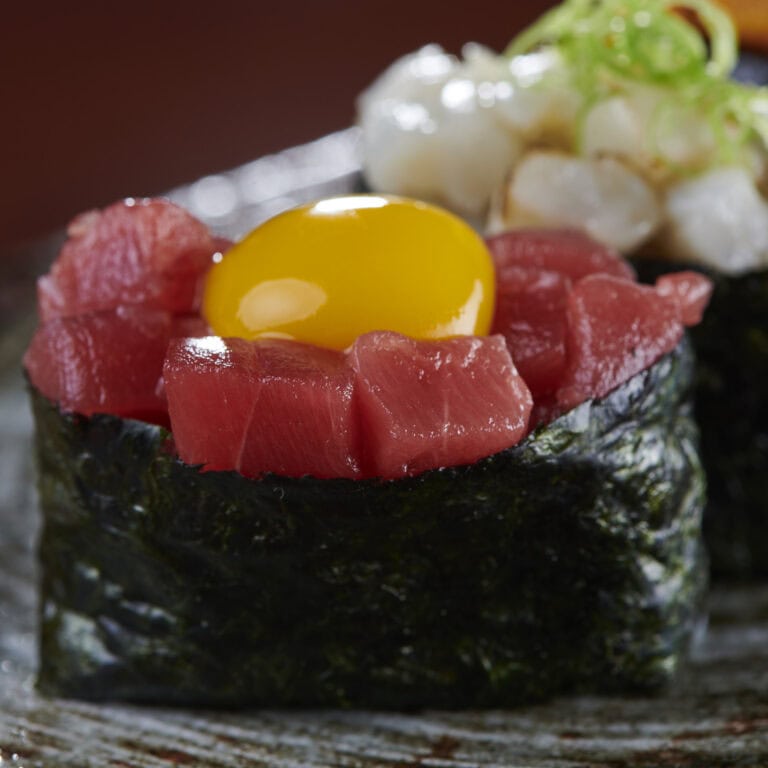 Gunkan or gunkan maki - classic insider tip | SUSHIYA sansaro